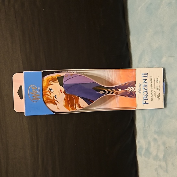 Disney | Accessories | Disney Frozen Ii Wet Brush Anna | Poshmark